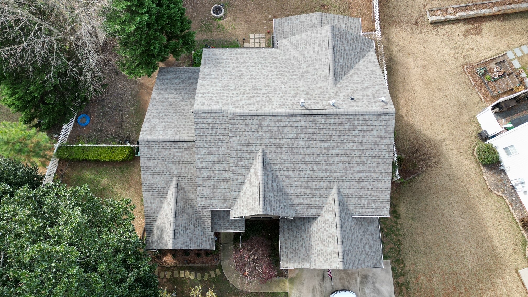 Navigating Your Roofing Project: What to Ask a Roofing Contractor ...